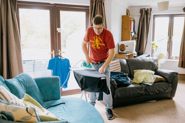 Brain injury support services - What we offer: Brainkind